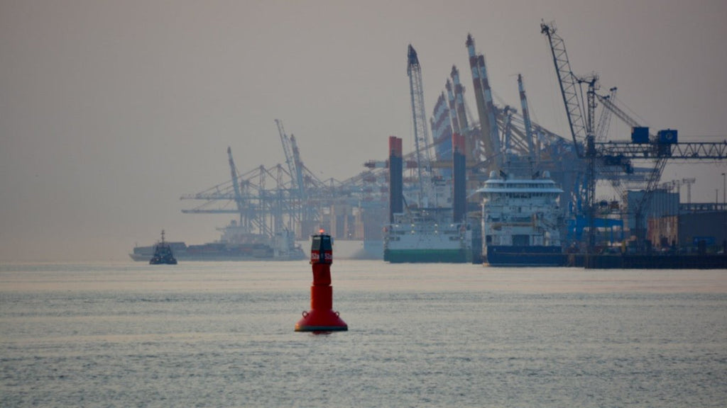 Der Nackte und das Wunder im Hafen von Bremerhaven